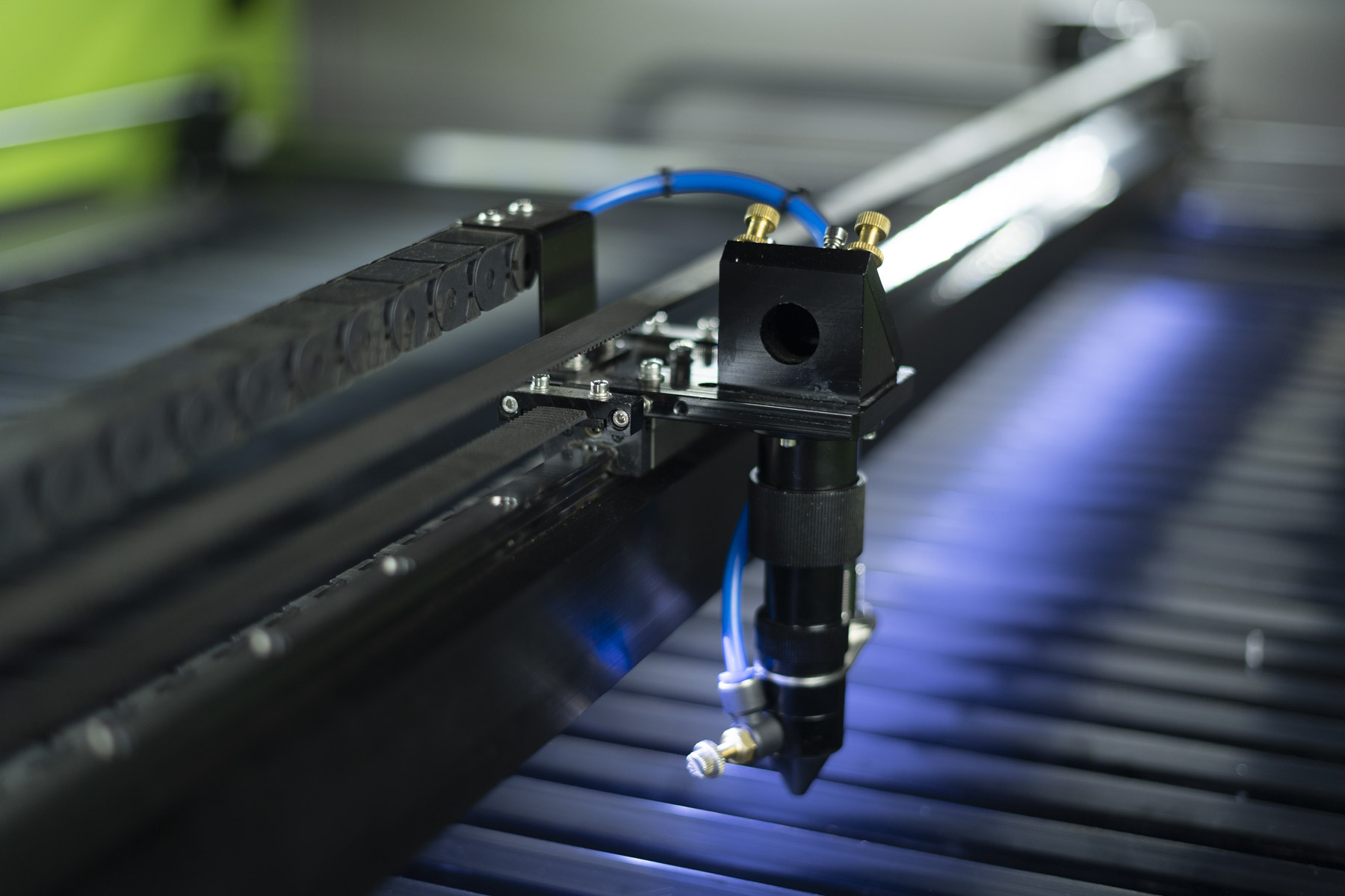 CO2-Laser - Benema Lasertechnik